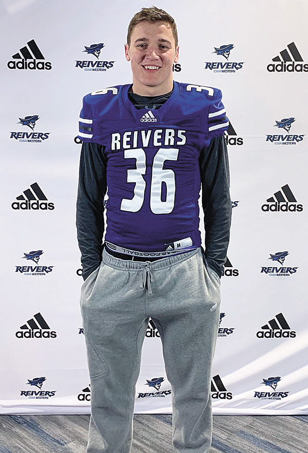 Halverson sets future with Reivers | News, Sports, Jobs - Times Republican